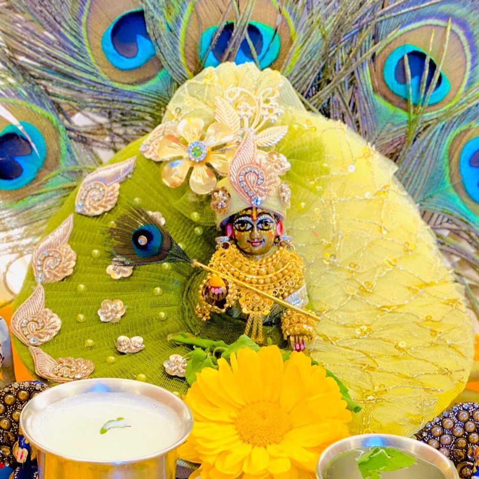 Laddoo Gopal Poshakh – Mor Pankh